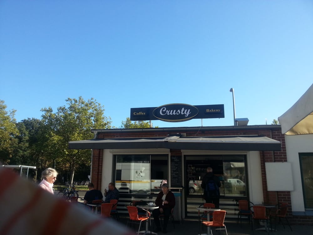 CAFÉ CRUSTY - Updated January 2025 - Am Tierpark 74, Berlin, Germany ...