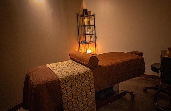 SPAVIA DAY SPA CLARK COMMONS - Updated January 2026 - 36 Photos & 73 ...