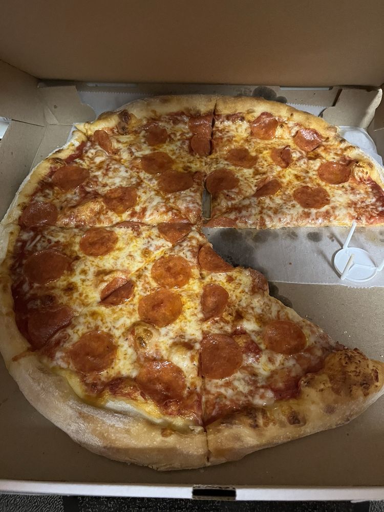 CAM’S PIZZERIA - Updated July 2024 - 12 Photos & 35 Reviews - 112 ...