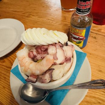 DOS ALAS CUBARICAN CAFÉ & LOUNGE - Updated June 2025 - 457 Photos & 369 ...