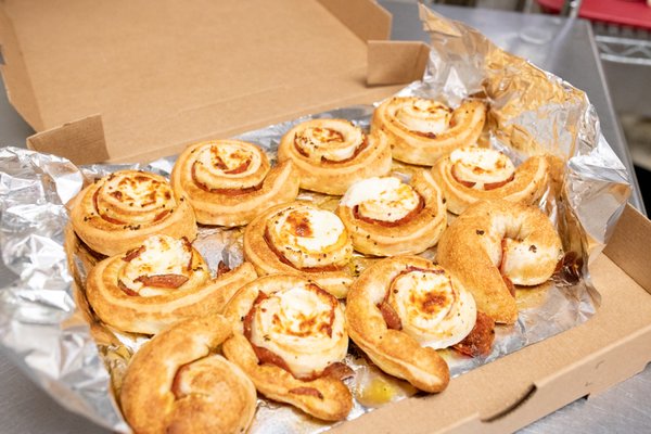 DOUBLE TAKE PIZZA - Updated July 2025 - 32 Photos & 44 Reviews - 403 N ...