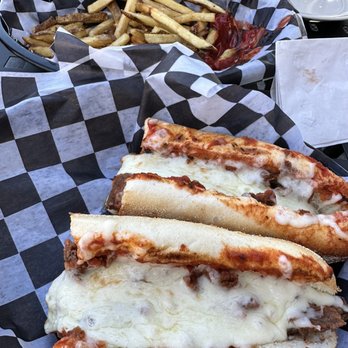 THE WE ARE INN - Updated December 2025 - 38 Photos & 28 Reviews - 1535 ...