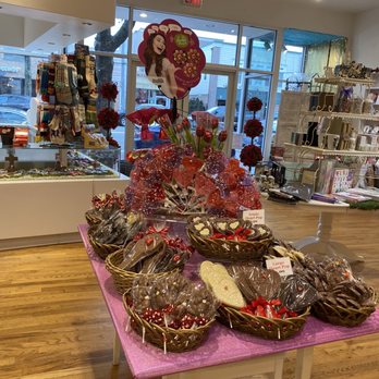 BON BONS CHOCOLATIER - Updated August 2025 - 35 Photos & 41 Reviews ...