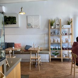 THE SOURCE CAFE - Updated October 2025 - 741 Photos & 570 Reviews - 509 ...