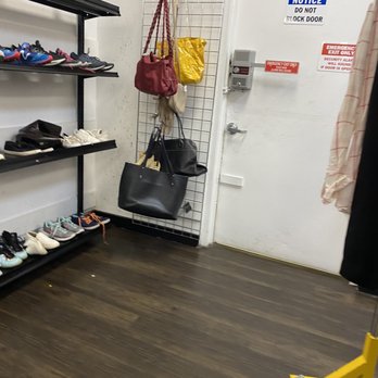 GOODWILL NYNJ STORE & DONATION CENTER - Updated September 2025 - 50 ...