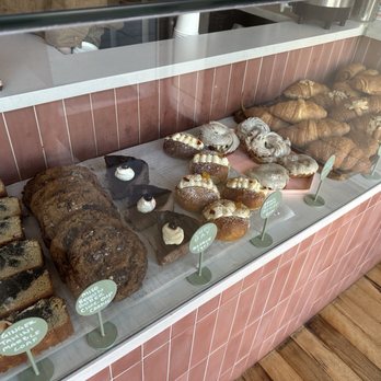 ALLEZ CAFE - Updated February 2025 - 245 Photos & 113 Reviews - 2239 N ...