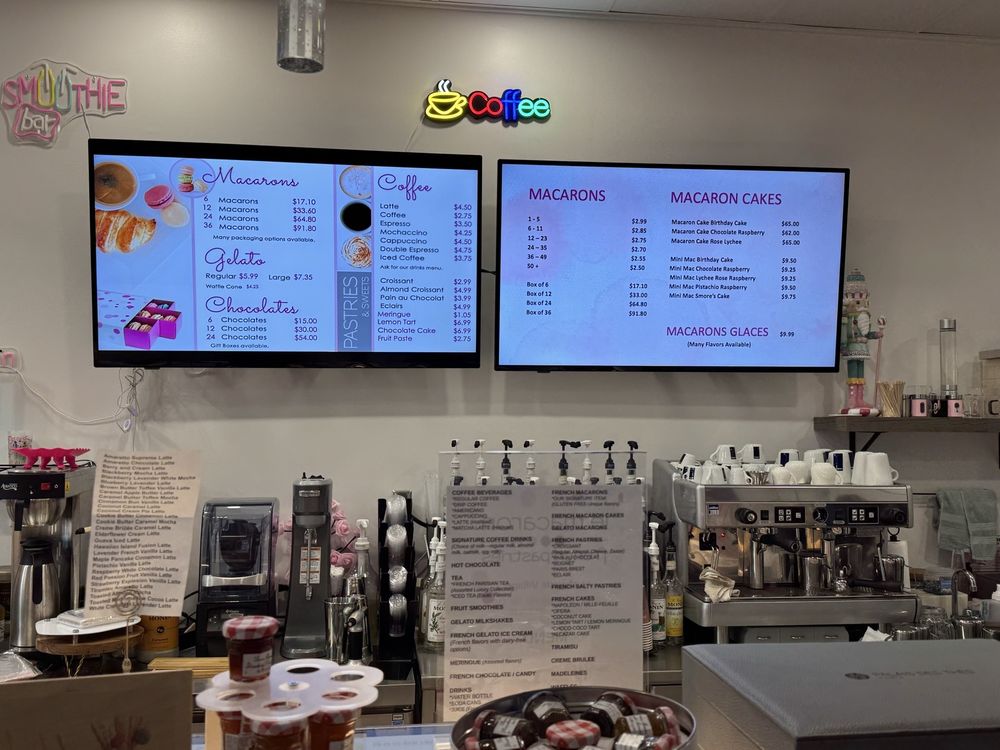 LE MACARON FRENCH PASTRIES - Updated December 2025 - 30 Photos - 8480 ...