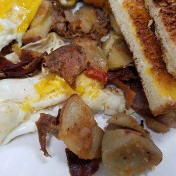 THE FOODIE SHACK EATERIE - Updated December 2025 - 21 Photos & 30 ...