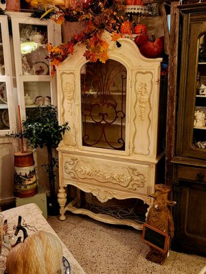 THE WHITE RABBIT VINTAGE SHOPPE - Updated July 2025 - 17 Photos - 418 S ...