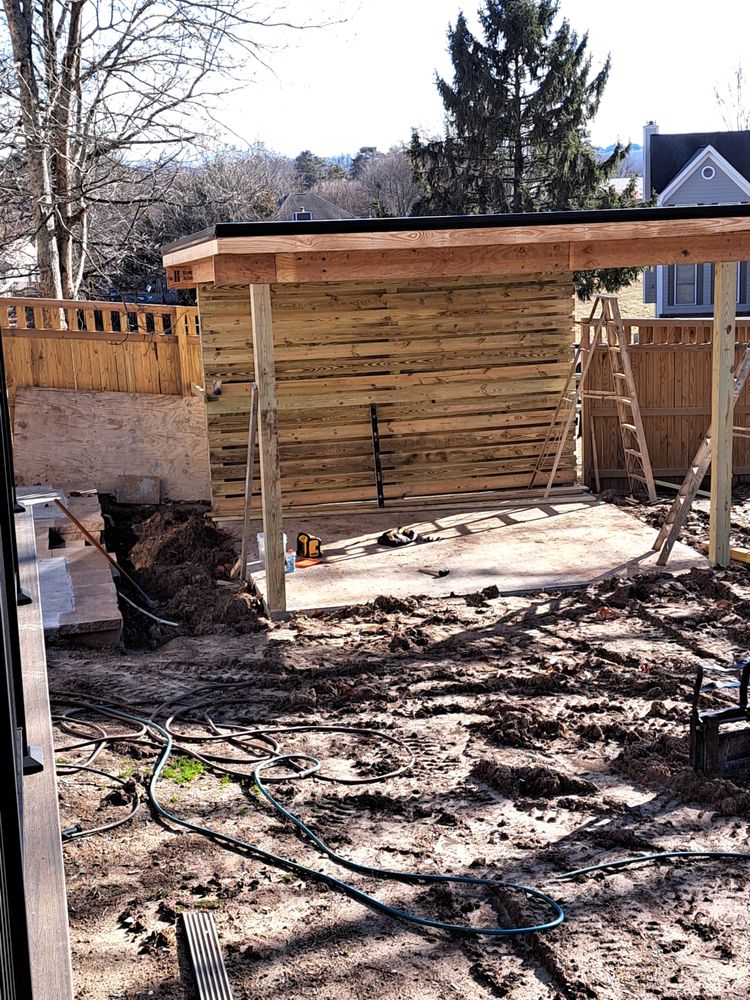 APPALACHAIN DOCKS AND DECKS - Updated October 2025 - Harriman ...