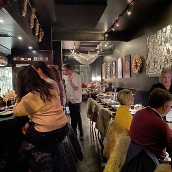 BAR MORO - Updated April 2025 - 235 Photos & 88 Reviews - 7610 Wydown ...