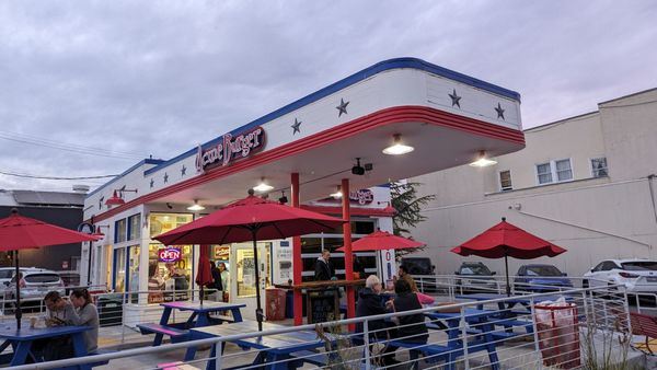 ACME BURGER - PETALUMA WEST - Updated June 2025 - 70 Photos & 117 ...