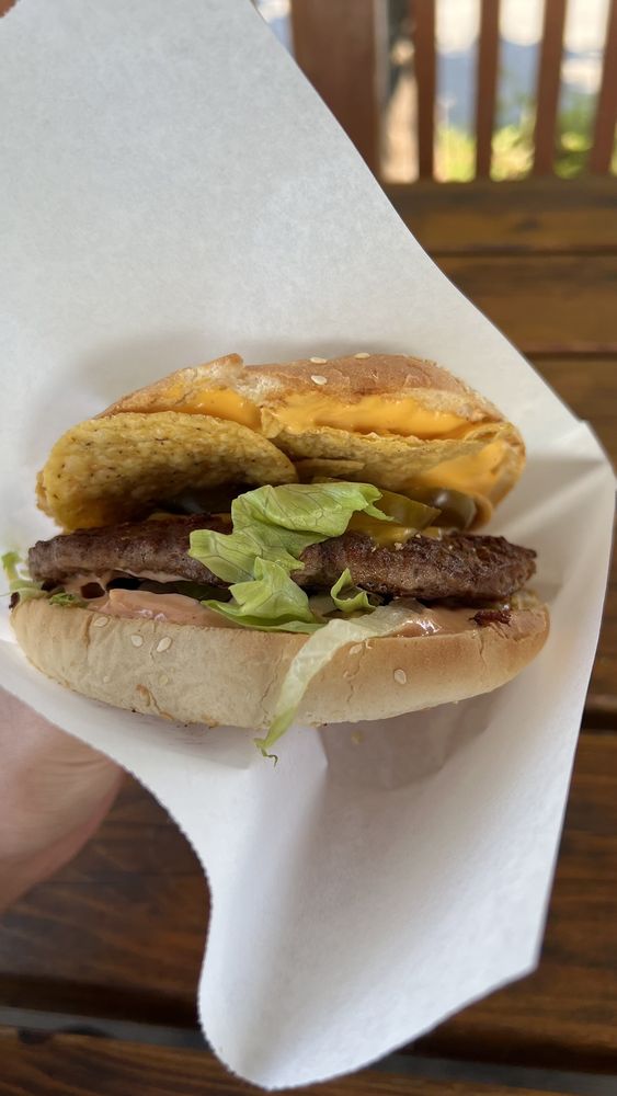 VIKING BURGER - Updated January 2025 - Johs. Haugeruds vei 20, Kolsås ...