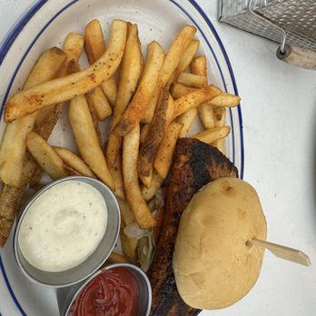 BIG B’S FISH JOINT - Updated January 2026 - 574 Photos & 405 Reviews ...