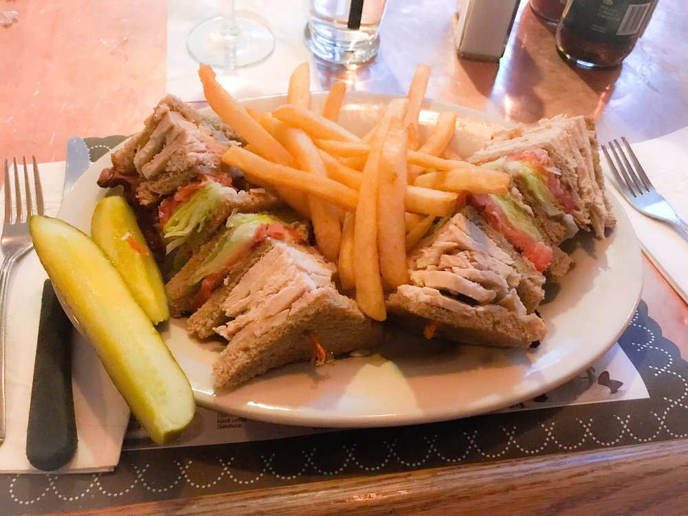 RICHARD’S PUB - 73 Photos & 141 Reviews - Pubs - 3347 S County Trl ...