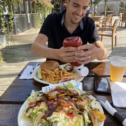 THE WHITE LAKE INN - Updated July 2024 - 59 Photos & 101 Reviews - 3955 ...