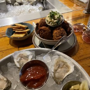 ST. ROCH FINE OYSTERS + BAR - 223 S Wilmington St, Raleigh, North ...