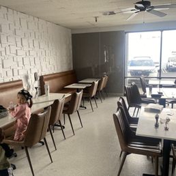 M & M DELI - Updated July 2025 - 109 Photos & 153 Reviews - 1960 ...