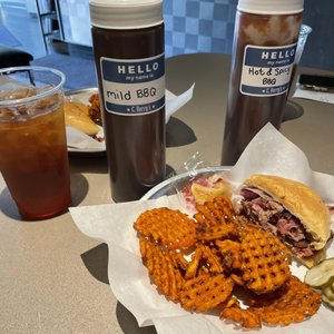 HONEST ABE’S BURGERS AND FREEDOM - Updated July 2024 - 284 Photos & 552 ...
