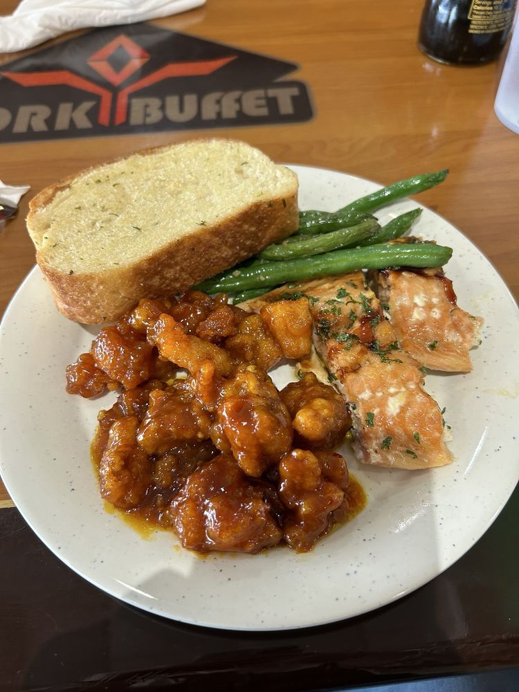 YORK BUFFET - Updated January 2025 - 90 Photos & 85 Reviews - 2965 ...