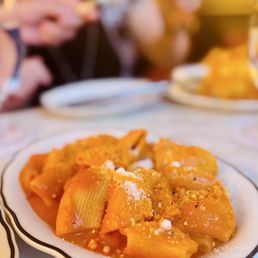 CAFE RENEE - Updated May 2026 - 195 Photos & 54 Reviews - 100 Portland ...