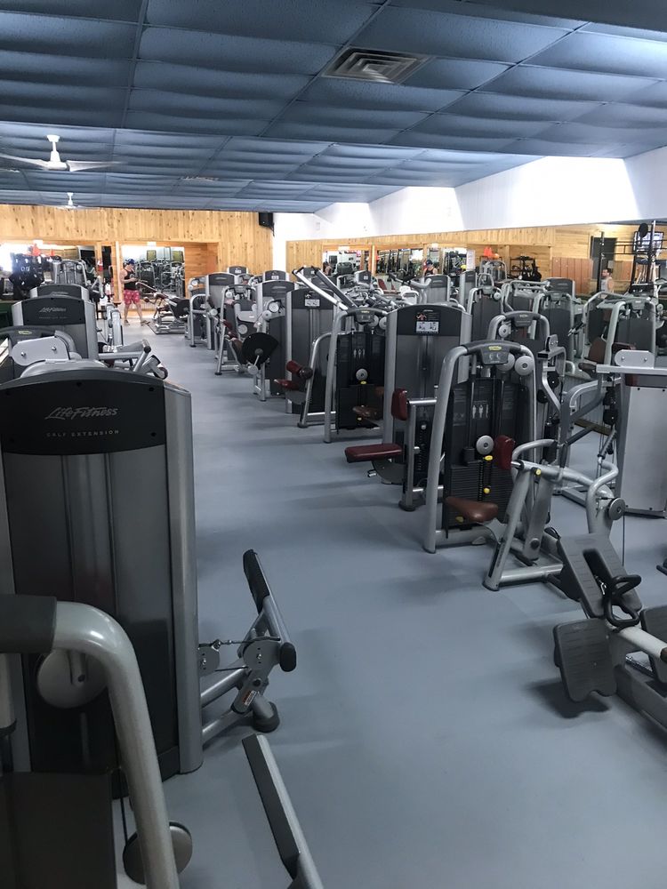 TEXAS FIT CLUB GYM - Updated June 2024 - 28 Photos - 212 NE Wilshire ...