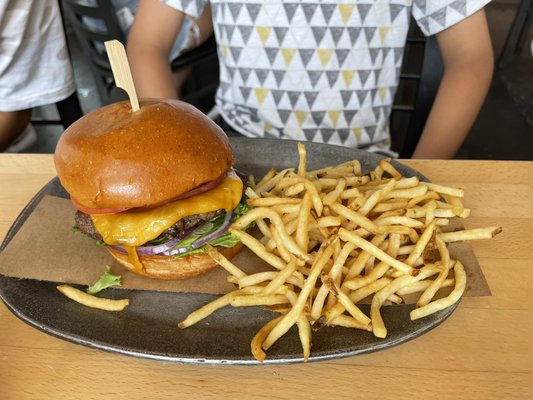 VILLAGE BURGER BAR - Updated July 2025 - 348 Photos & 440 Reviews - 957 ...