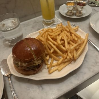 CAMPHOR - Updated April 2025 - 2108 Photos & 404 Reviews - 923 East 3rd ...