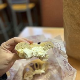 FINAGLE A BAGEL - Updated June 2025 - 98 Photos & 213 Reviews - 535 ...