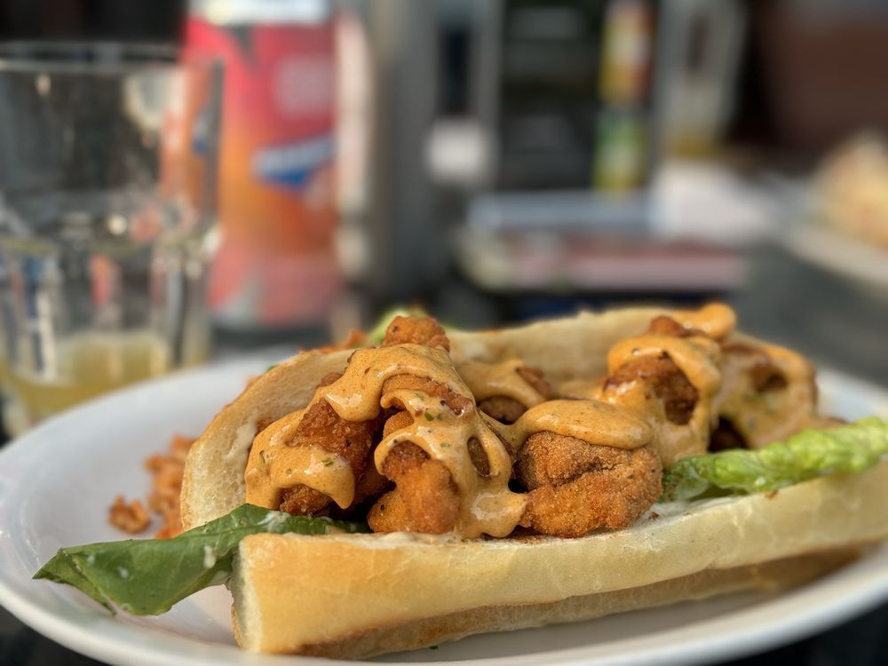 DADEO - Updated July 2025 - 283 Photos & 299 Reviews - 10548A 82 Avenue ...