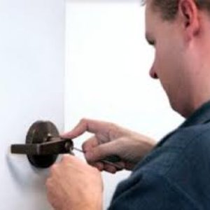 PARAGON SECURITY & LOCKSMITH - 65 Photos & 87 Reviews - 24 W 8th St ...
