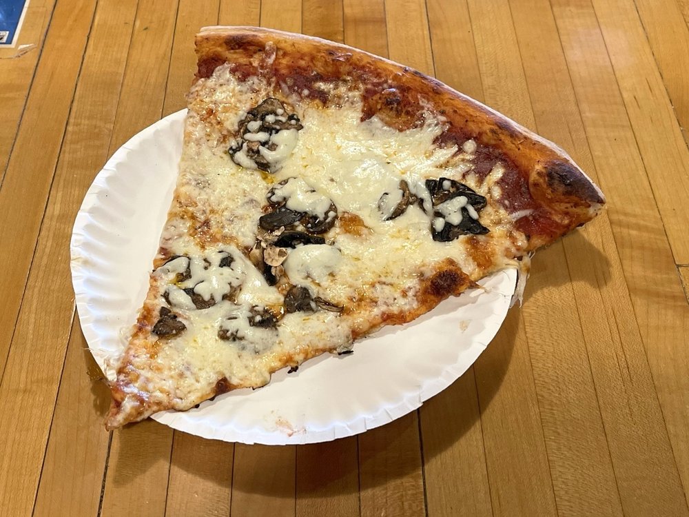 GRINDERS STONEWALL - Updated December 2025 - 326 Photos & 377 Reviews ...