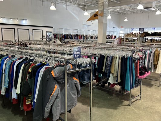 GOODWILL - NORTH MIAMI/AVENTURA - Updated October 2025 - 26 Photos & 19 ...