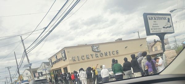 KICKTRONICS - Updated October 2025 - 20 Photos - 741 Market St ...