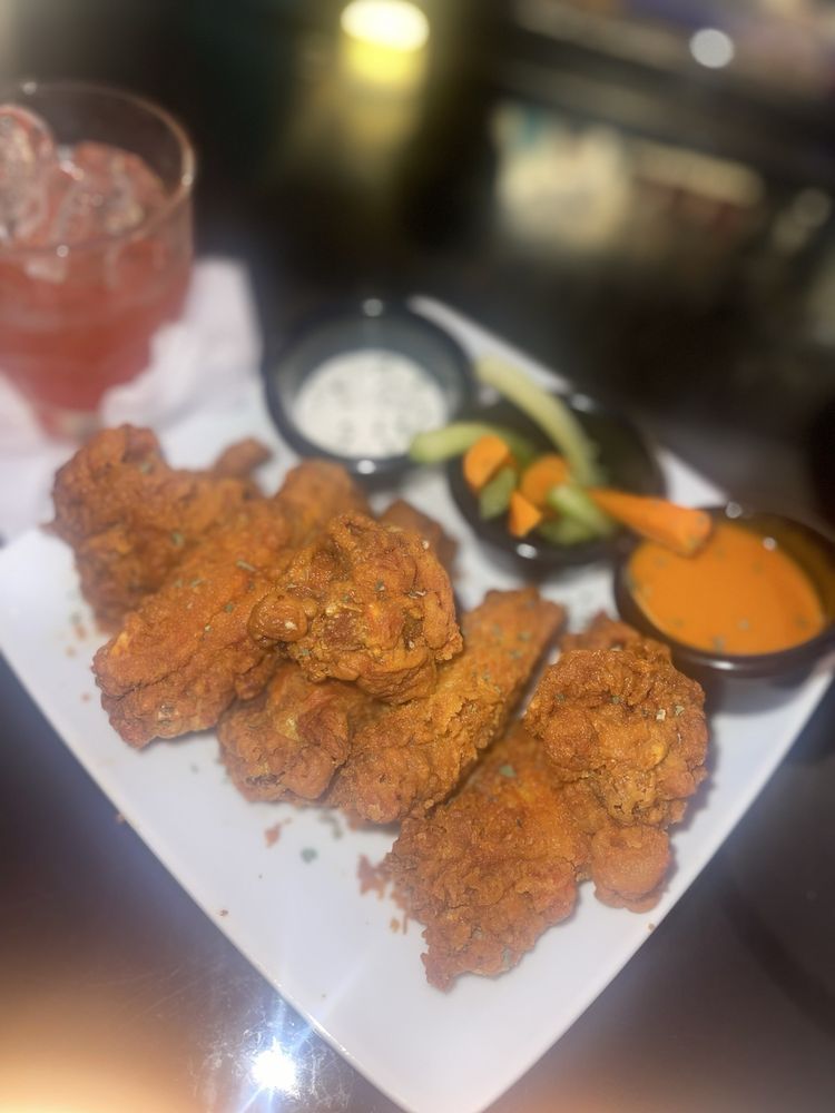 VICE LOUNGE - Updated November 2025 - 22 Photos & 14 Reviews - 211 ...