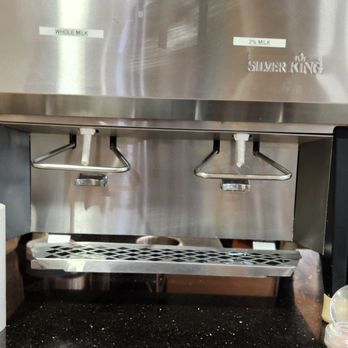 CBU ALUMNI DINING COMMONS - Updated December 2025 - 78 Photos & 14 ...