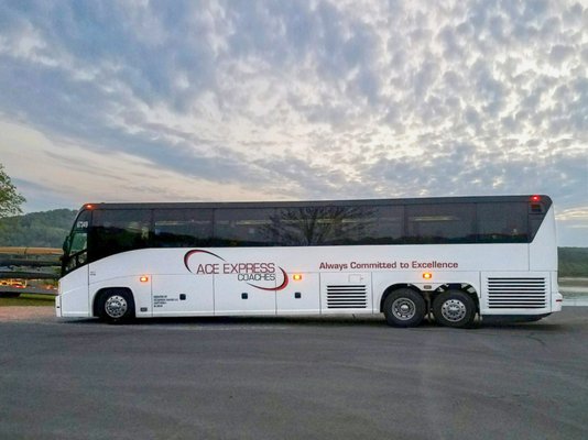 ACE EXPRESS COACHES - Updated December 2025 - 10 Photos & 16 Reviews ...