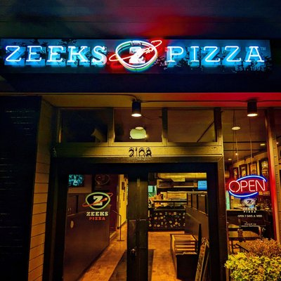 ZEEKS PIZZA - Updated August 2025 - 53 Photos & 98 Reviews - 2108 NE ...