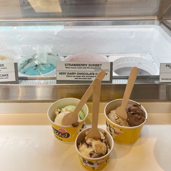 COWS - Updated May 2024 - 289 Photos & 164 Reviews - 138 Banff Avenue ...