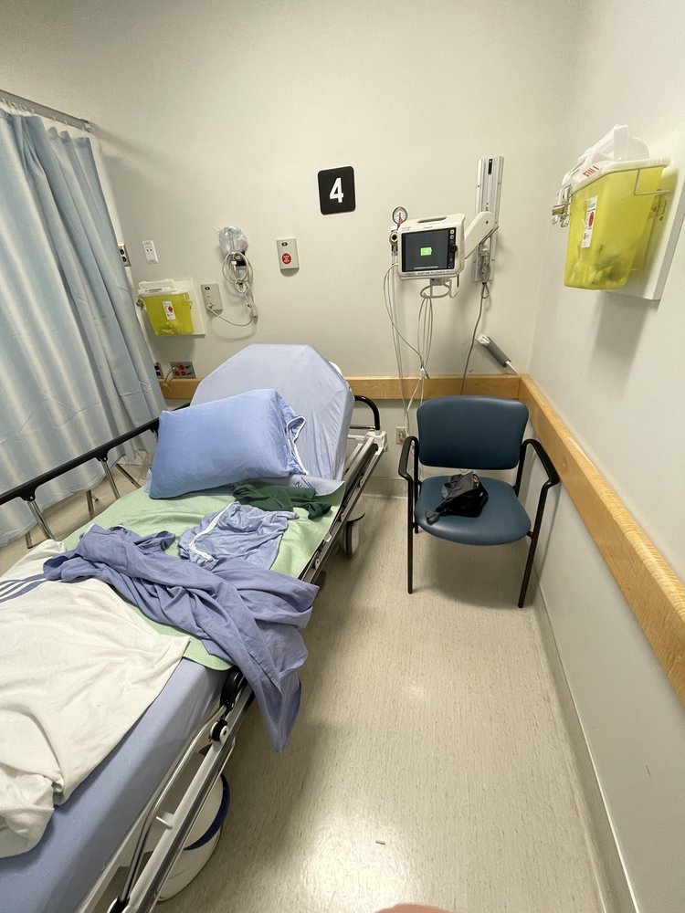 RICHMOND HOSPITAL - 31 Photos & 32 Reviews - 7000 Westminister Hwy ...
