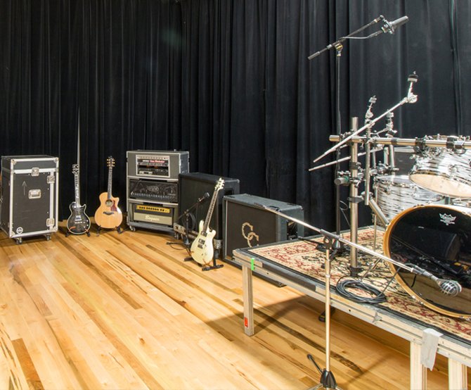 THE PLAYROOM - Updated September 2025 - 916 Tuckaseegee Rd, Charlotte ...