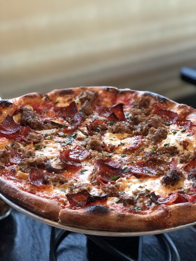 COALS ARTISAN PIZZA - 154 Photos & 154 Reviews - 11615 Shelbyville Rd ...