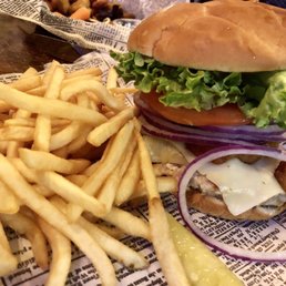 LUCKY FOOLS PUB - 182 Photos & 295 Reviews - Pubs - 75 E High St ...