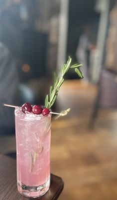 BETWEEN THE TREES - 138 Photos & 63 Reviews - 44 E Camperdown Way ...