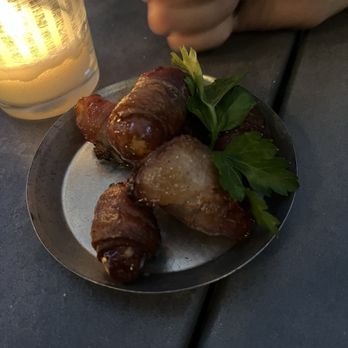 AOC - Updated April 2025 - 3576 Photos & 2610 Reviews - 8700 W 3rd St ...