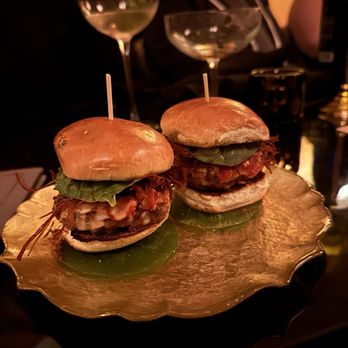 SAINT NERI - Updated November 2025 - 102 Photos & 44 Reviews - 220 ...