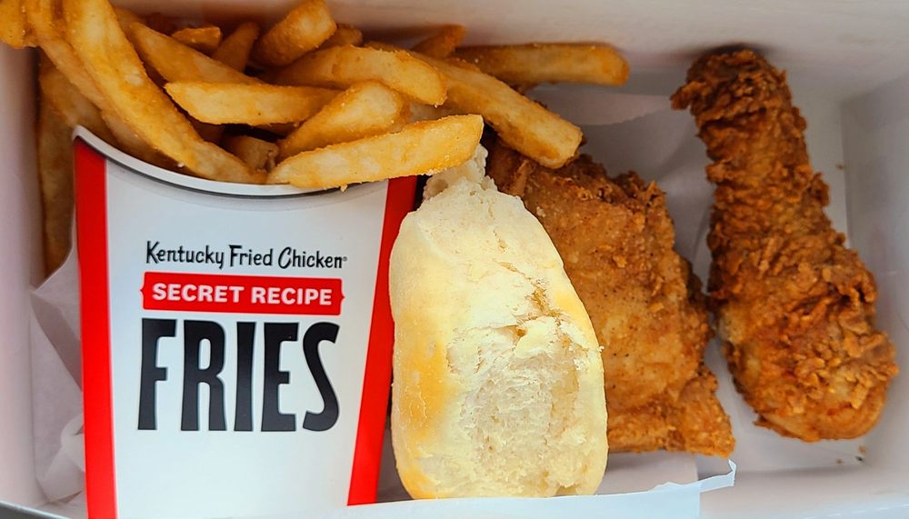 KFC - Updated September 2025 - 18 Photos & 12 Reviews - 2329 Frederick ...