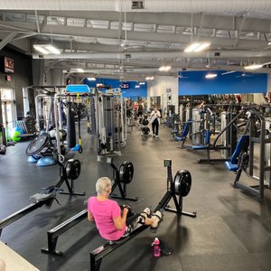 CRUNCH FITNESS - SAVANNAH - 7804 Abercorn St, Savannah, Georgia - Gyms ...