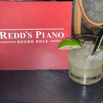 REDD’S PIANO BAR AND LOUNGE - Updated December 2025 - 36 Photos & 31 ...