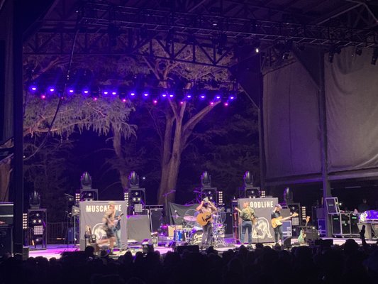 WHITEWATER AMPHITHEATER - Updated September 2024 - 86 Photos & 134 ...